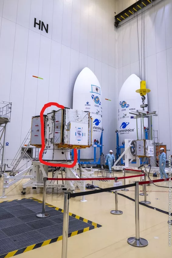 VV27 : dans les coulisses de la préparation de MicroCarb et CO3D | Centre Spatial Guyanais